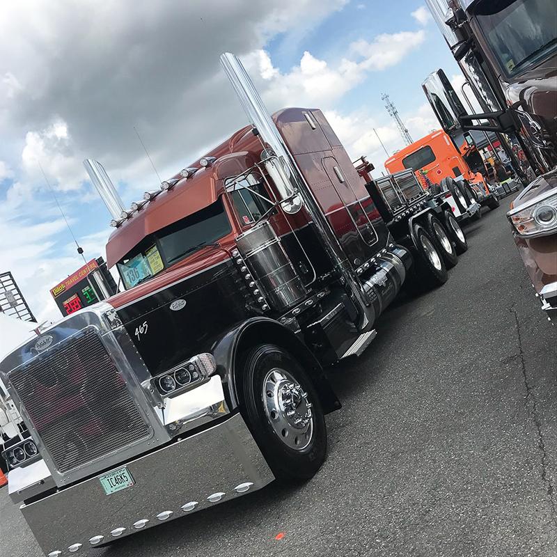 "75 Chrome Shops 20th Annual Truck Show" - Gallery - Movin' Out