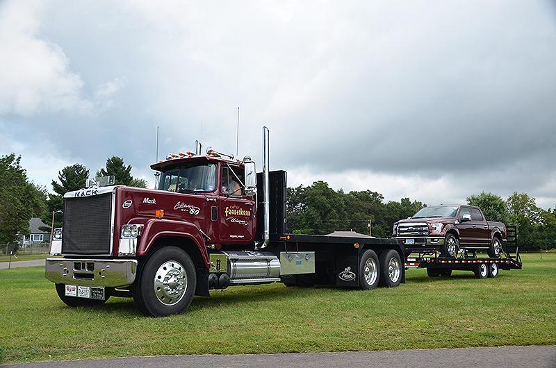 2019 Big Rig Truck Show - Gallery - Movin' Out