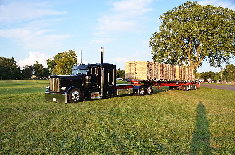 2019 Big Rig Truck Show - Gallery - Movin' Out