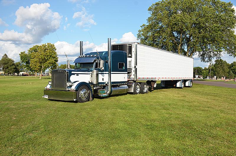 2019 Big Rig Truck Show - Gallery - Movin' Out