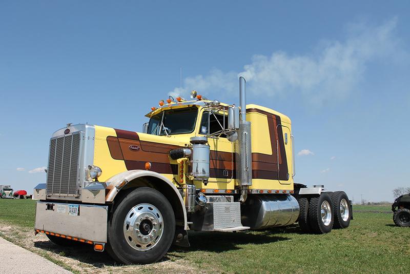 2018 Midwest Pride In Your Ride - Gallery - Movin' Out