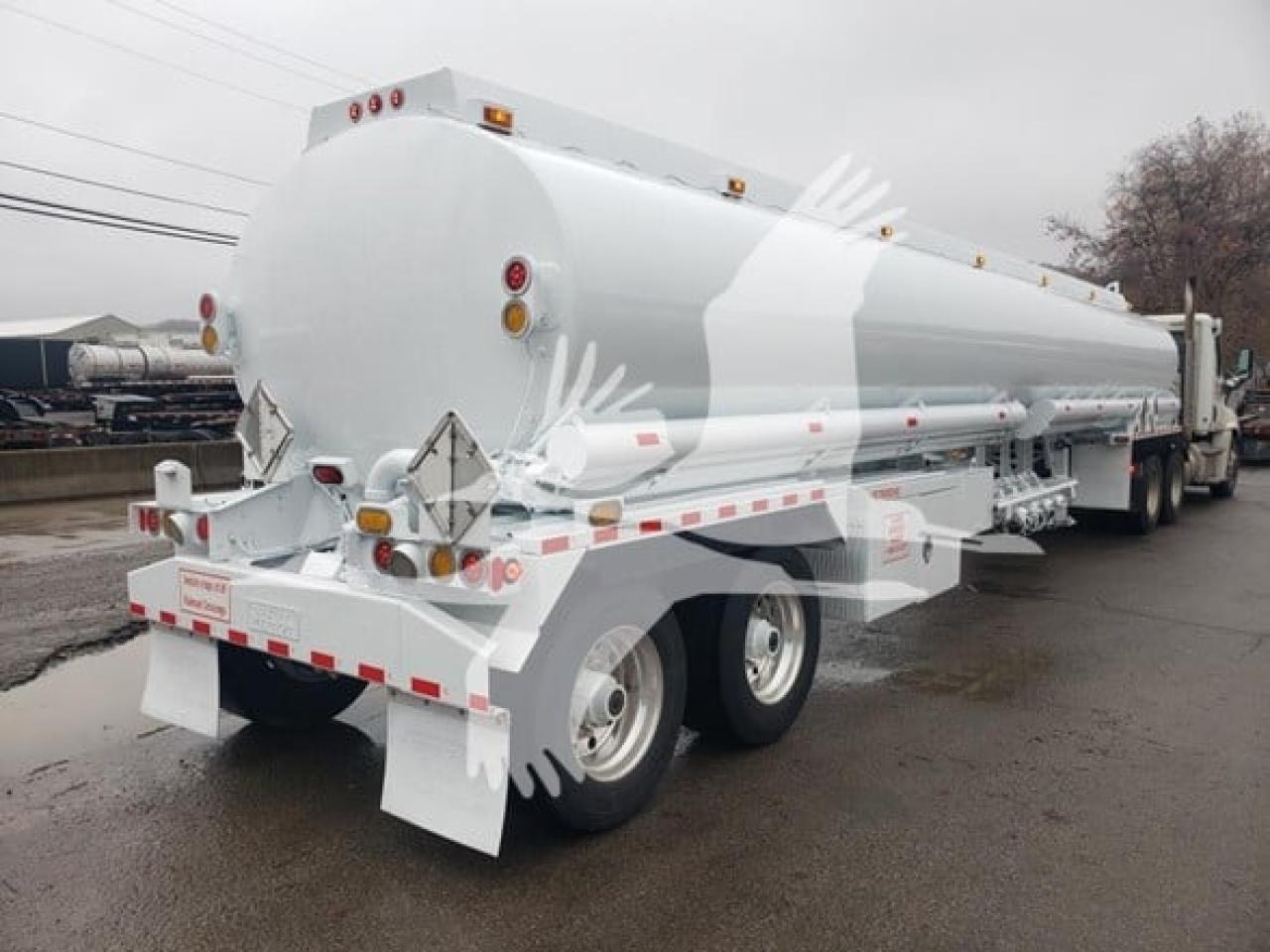 Used 2014 HEIL 9200 GALLON TROUGH BOTTOM PETRO TANK For Sale in ...