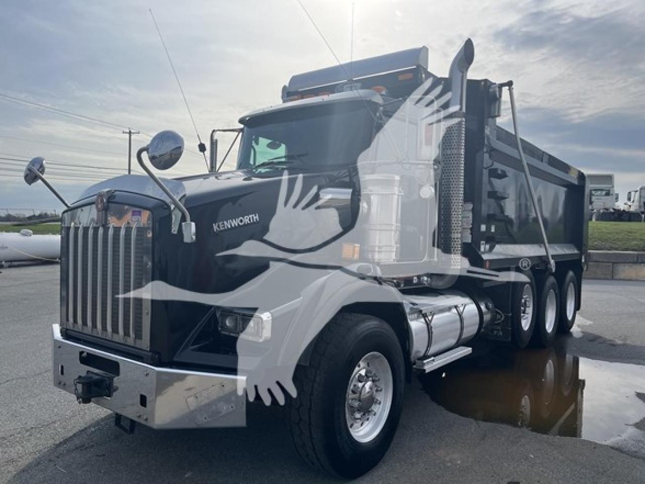 Used 2020 KENWORTH T800 For Sale in Allentown, Pe 18031 - AutoBoss 5.7